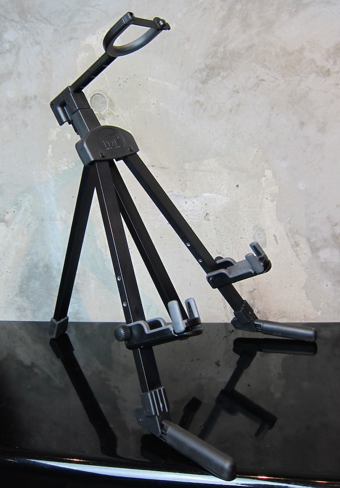 Guitar Stand for Steinberger Guitar & Bass - 和久屋