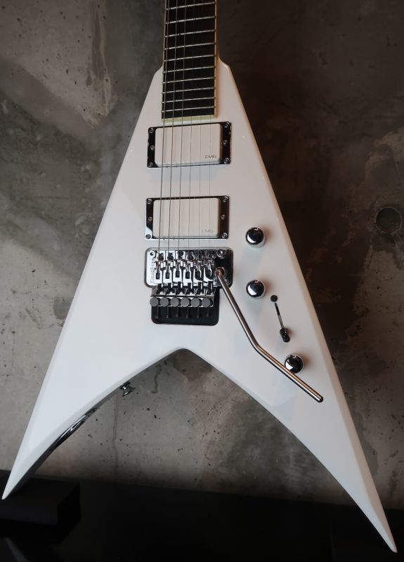 Jackson USA Custom Shop / Custom Select KV2 King V / whiteout - 和久屋