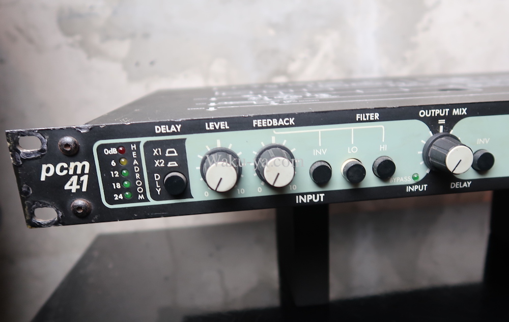 Lexicon PCM-41 Digital Delay Processor - 和久屋